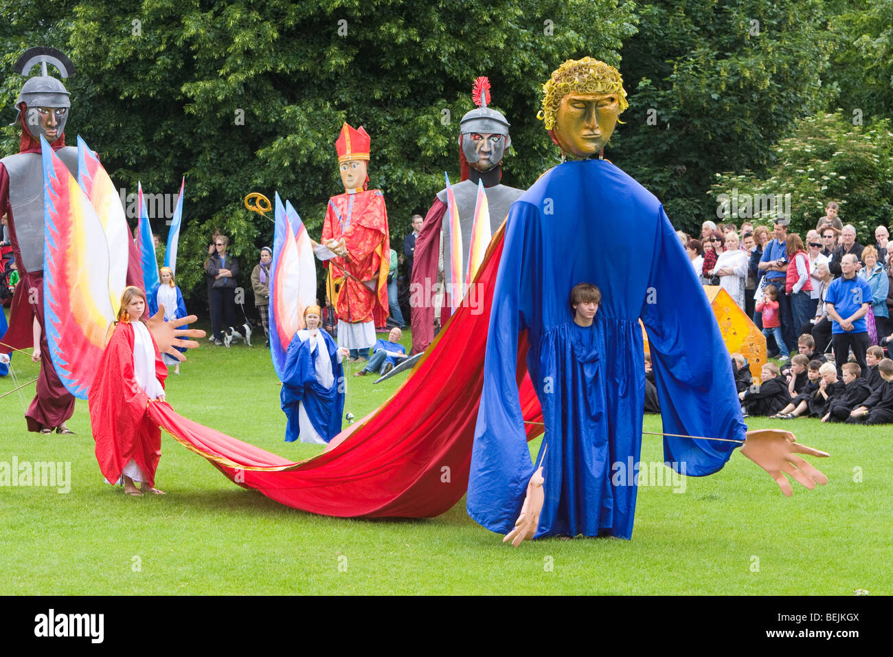 Giant puppet of Saint Alban during St Albans Albantide pilgrimage Stock ...