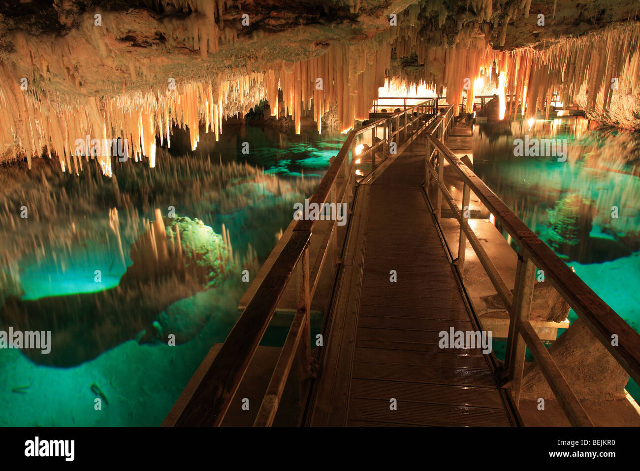 Crystal Caves, Bermuda, Atlantic Ocean, Central America Stock Photo - Alamy