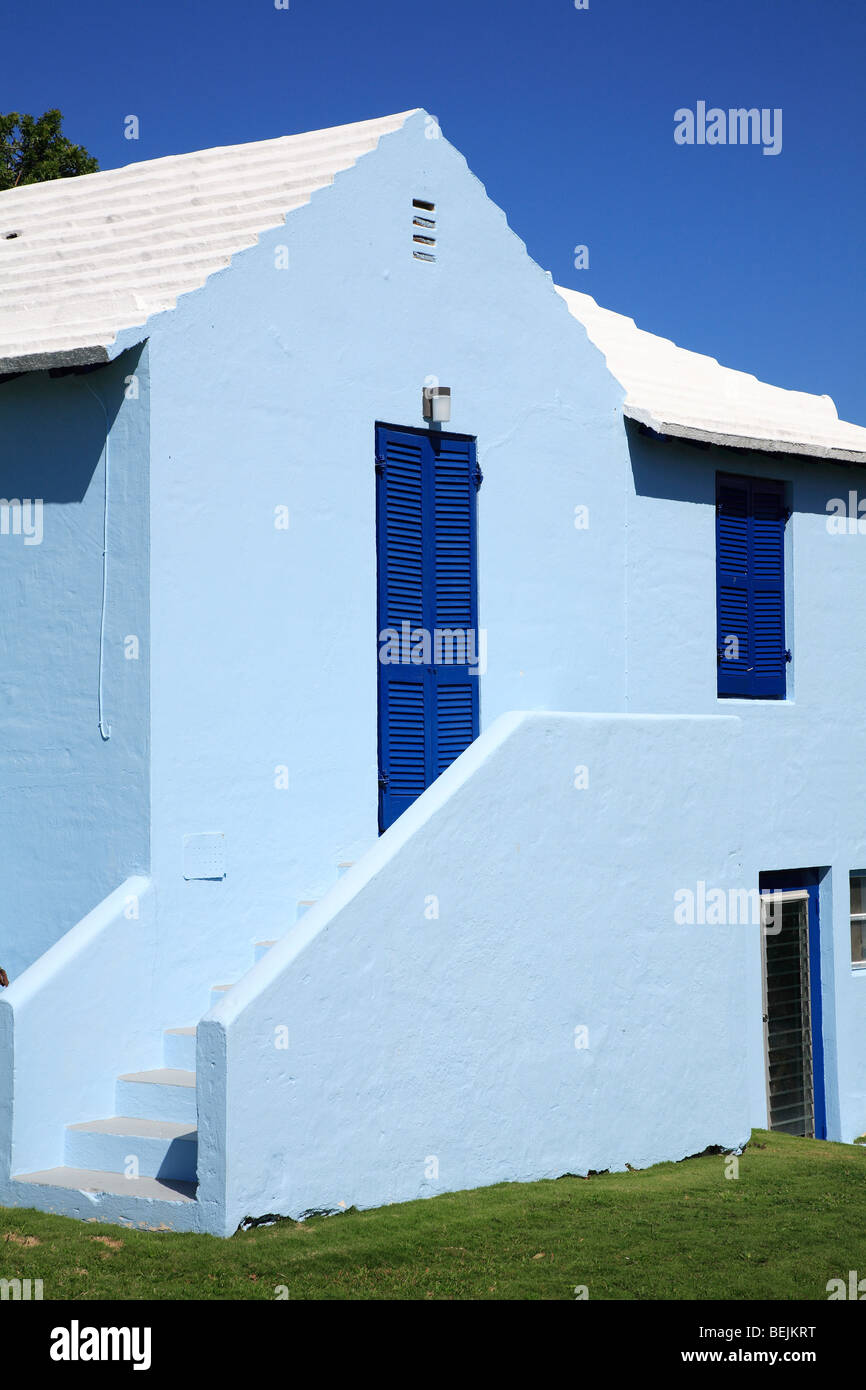 Typical bermuda architecture hi-res stock photography and images - Alamy