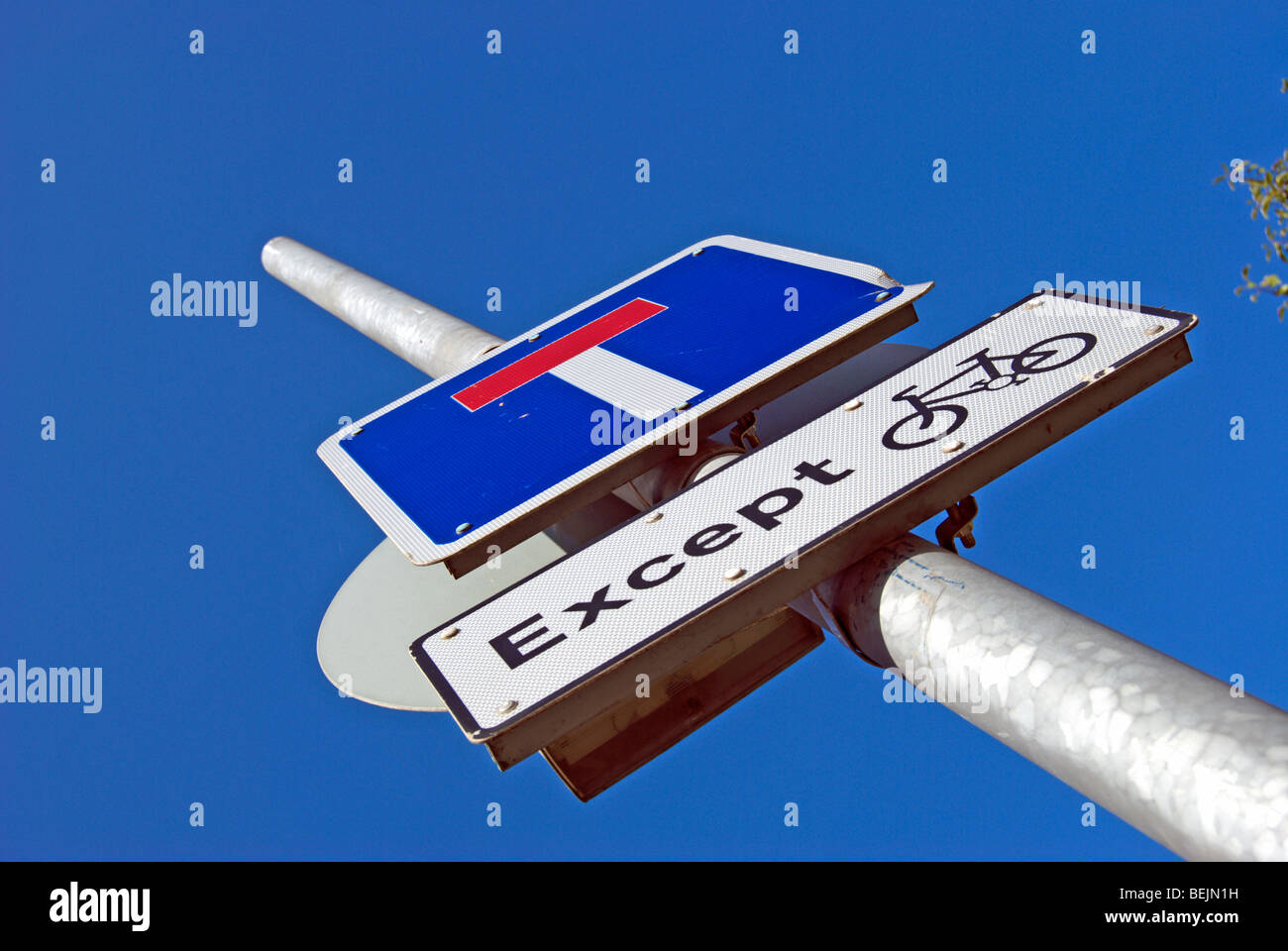 british road sign indicating a no through road, except for cyclists ...