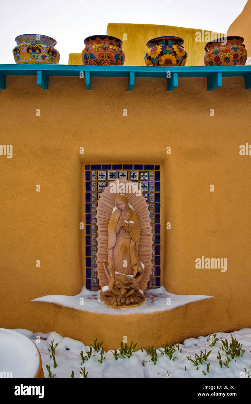 Aedicula hi-res stock photography and images - Alamy