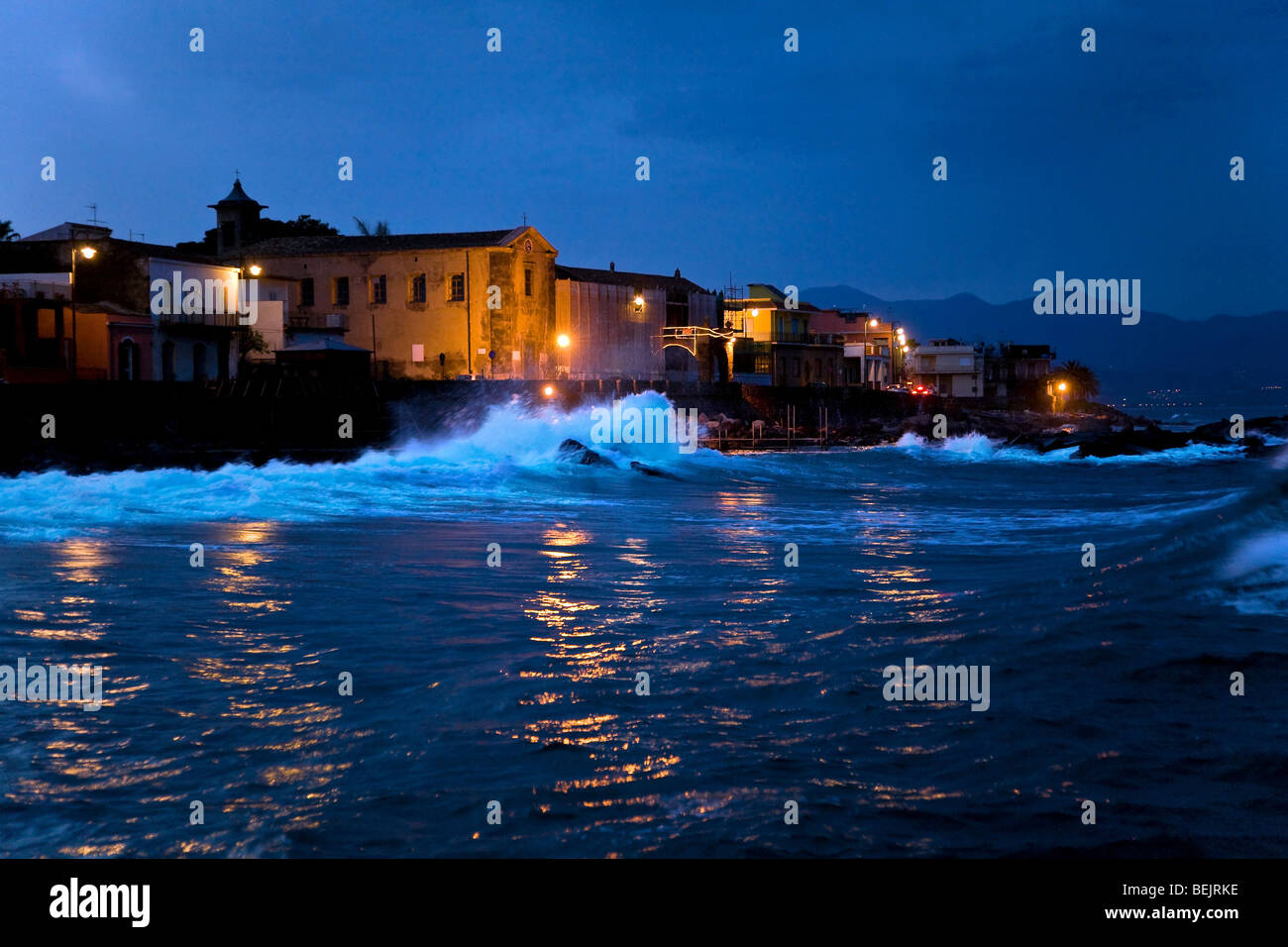 Sicily seaside village by night hi-res stock photography and images - Alamy
