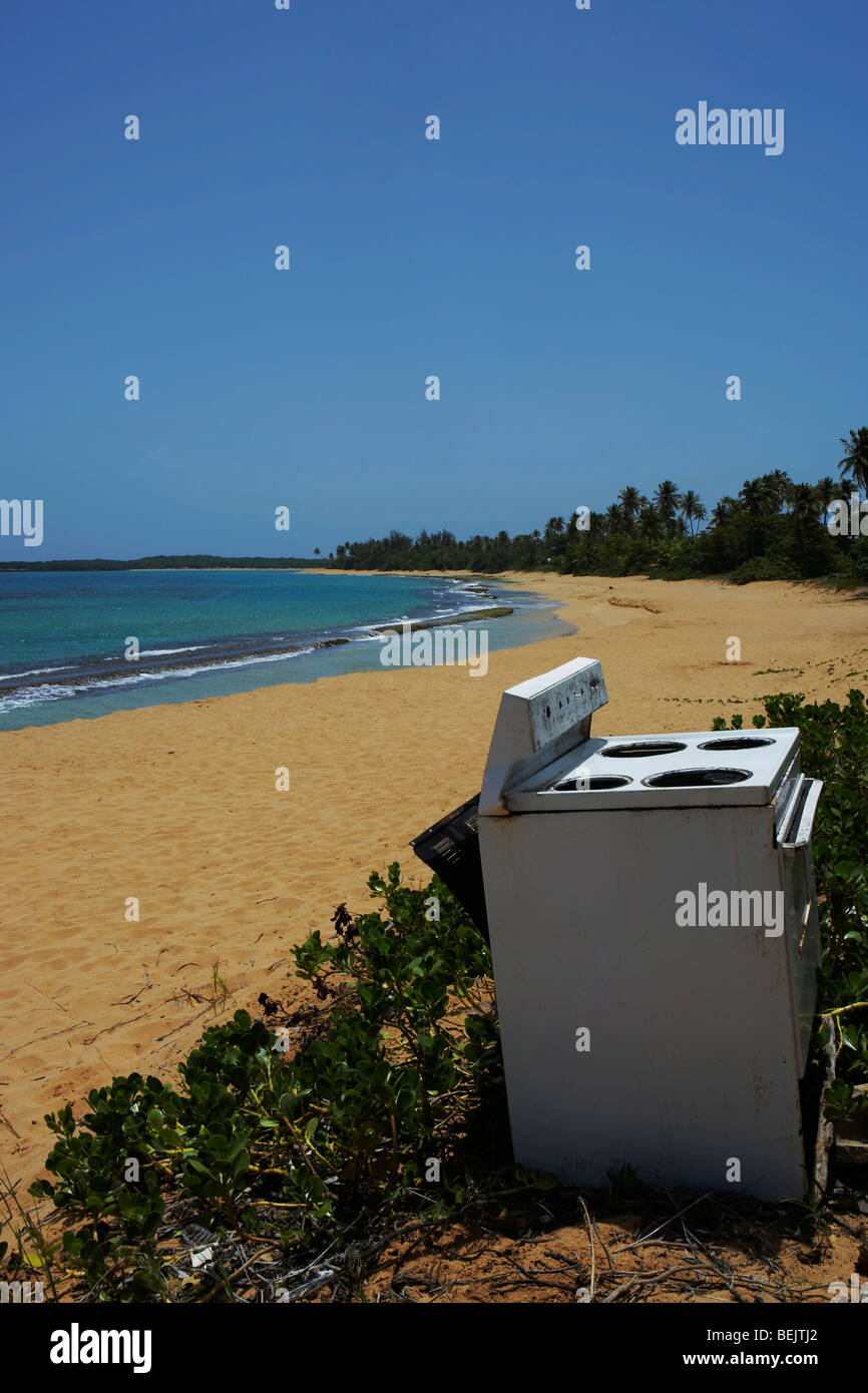 Garbage bin on the beach, Puerto Rico Stock Photo - Alamy