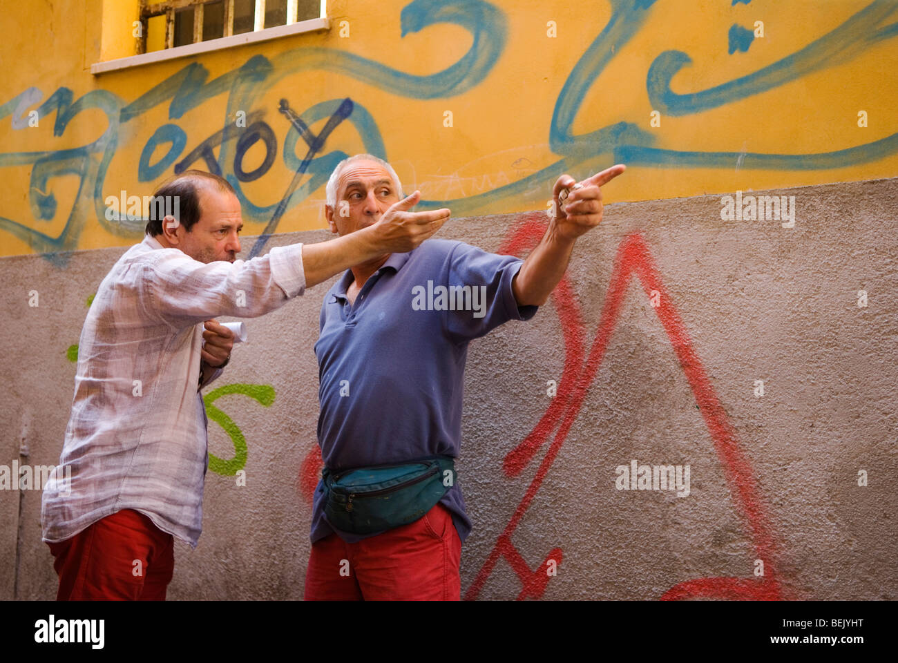 Italian hand gesture hi-res stock photography and images - Alamy
