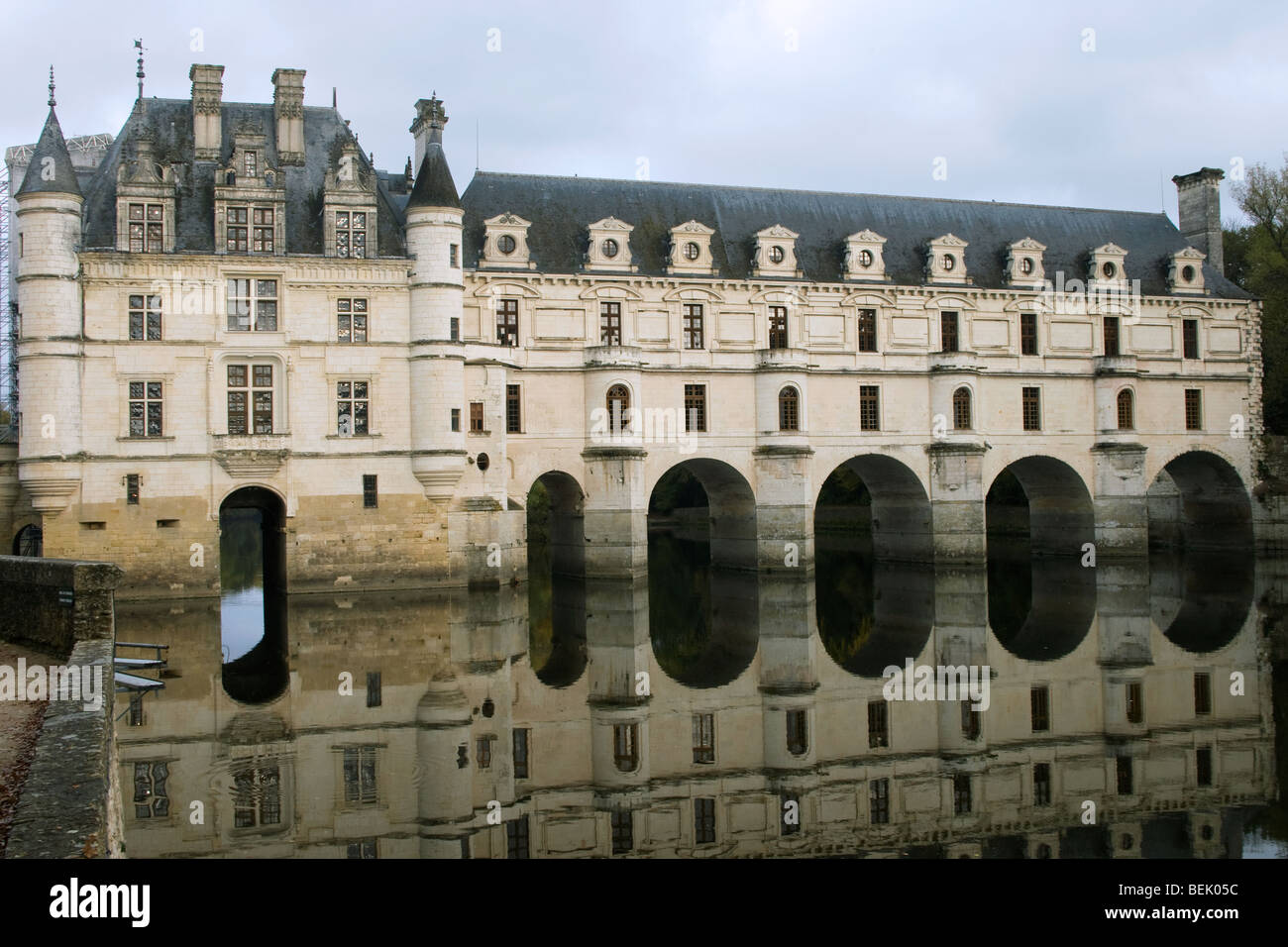 Chenonceaux Castle over the Cher River, France Stock Photo - Alamy