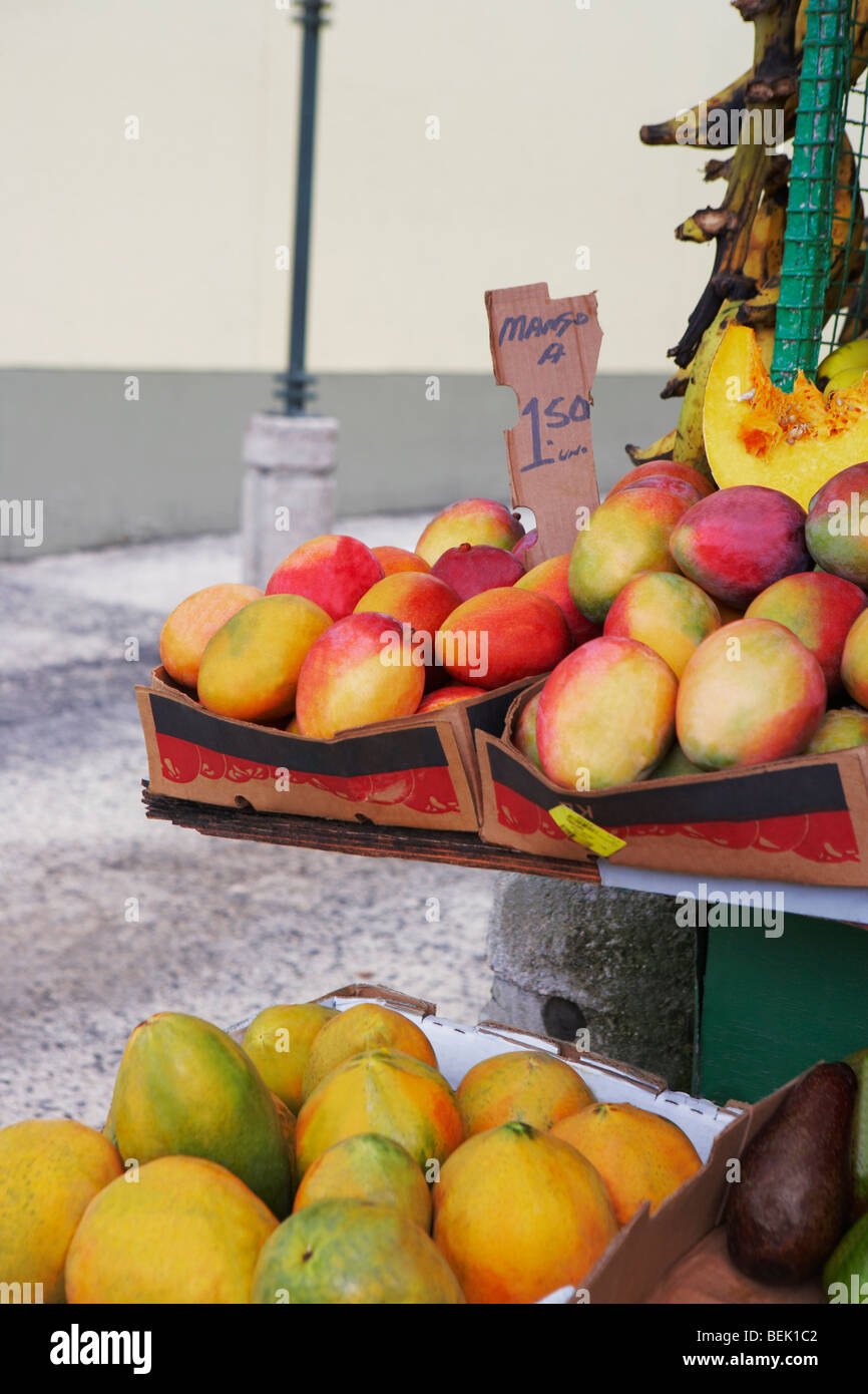 Close-up of fruits at a market stall Stock Photo - Alamy