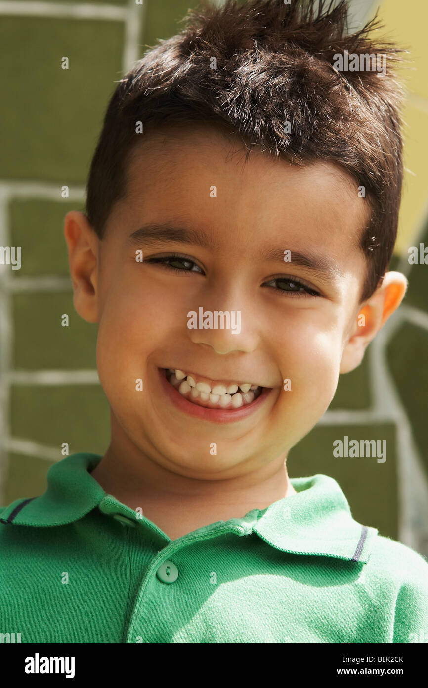 Portrait of a boy smiling Stock Photo - Alamy