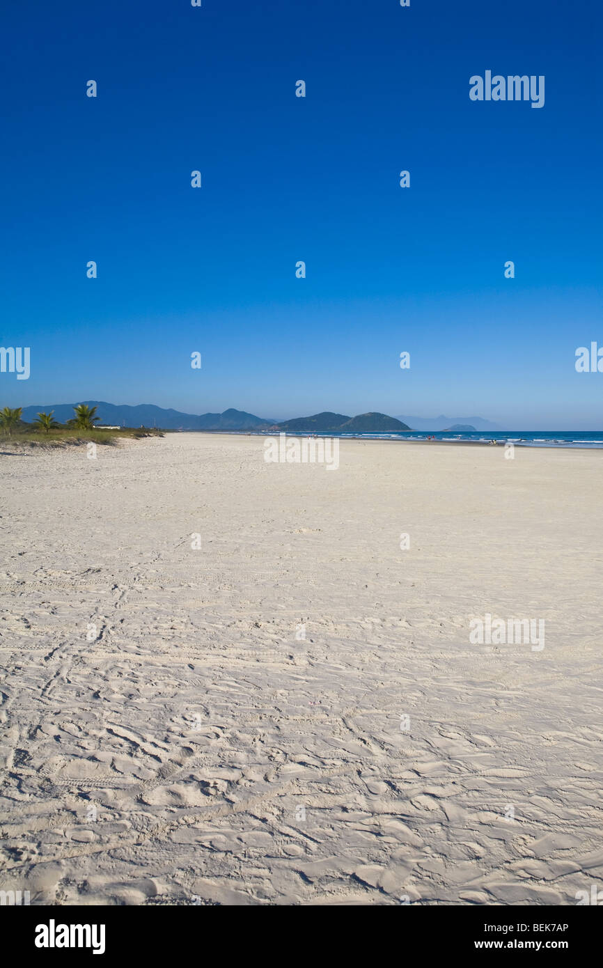 Praia da boraceia hi-res stock photography and images - Alamy