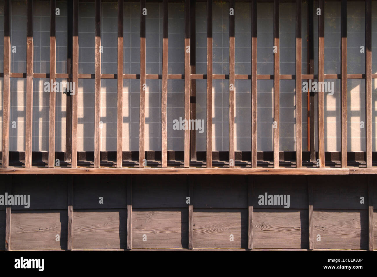 Latticed window hi-res stock photography and images - Alamy