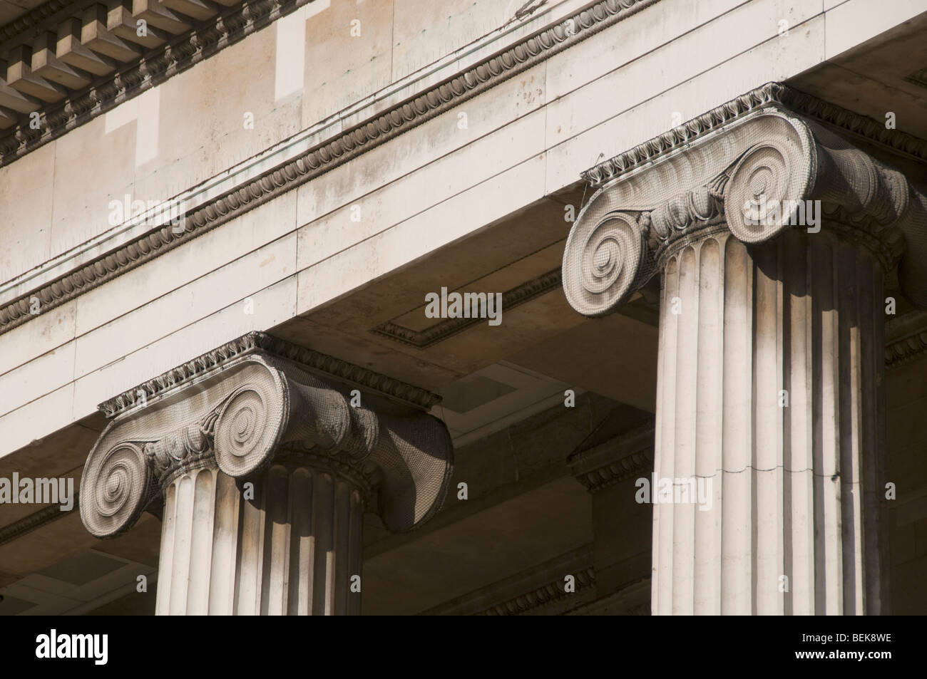 Classic british architecture hi-res stock photography and images - Alamy