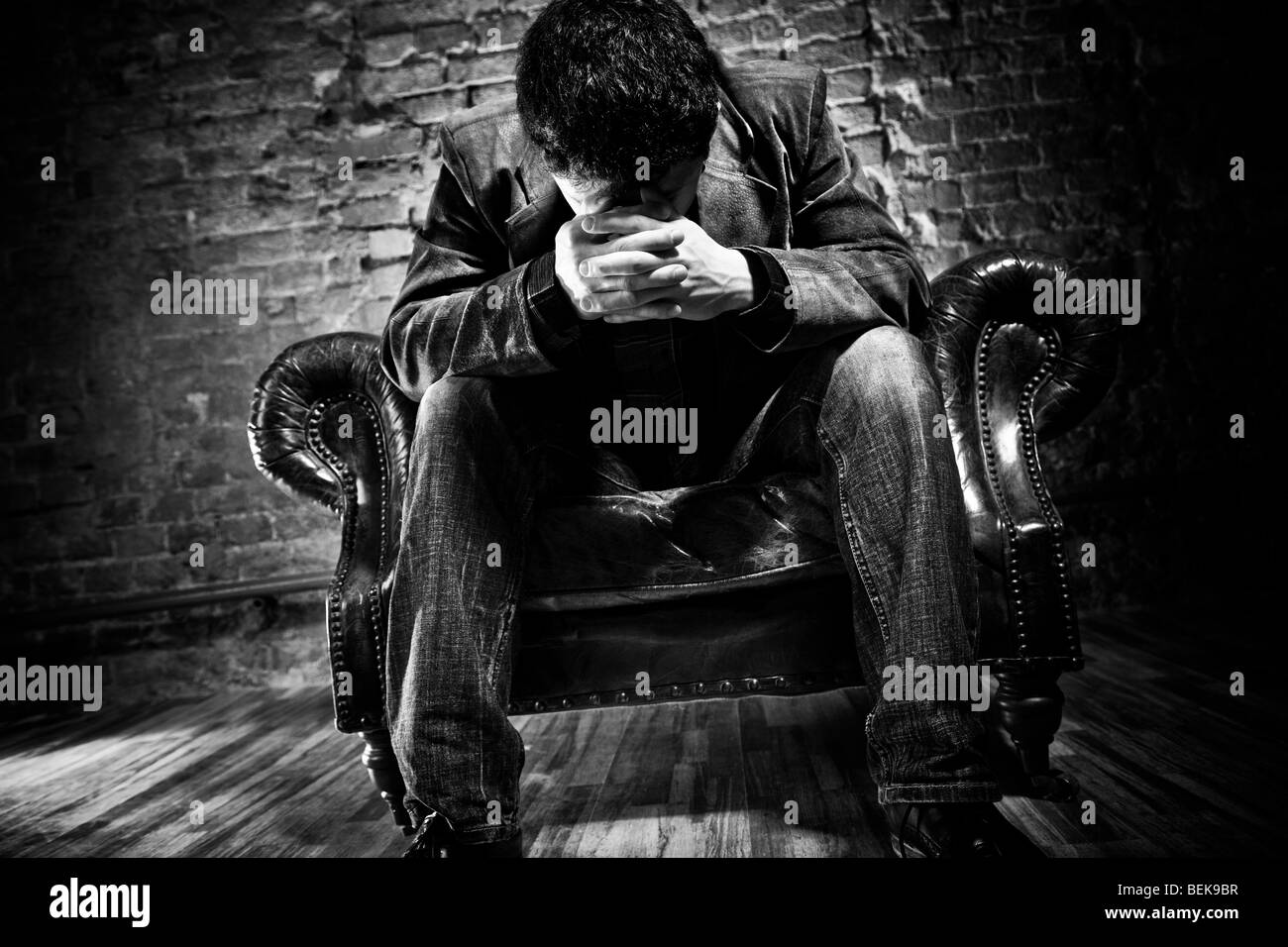 Dramatic dark Black and White Stock Photos & Images - Alamy