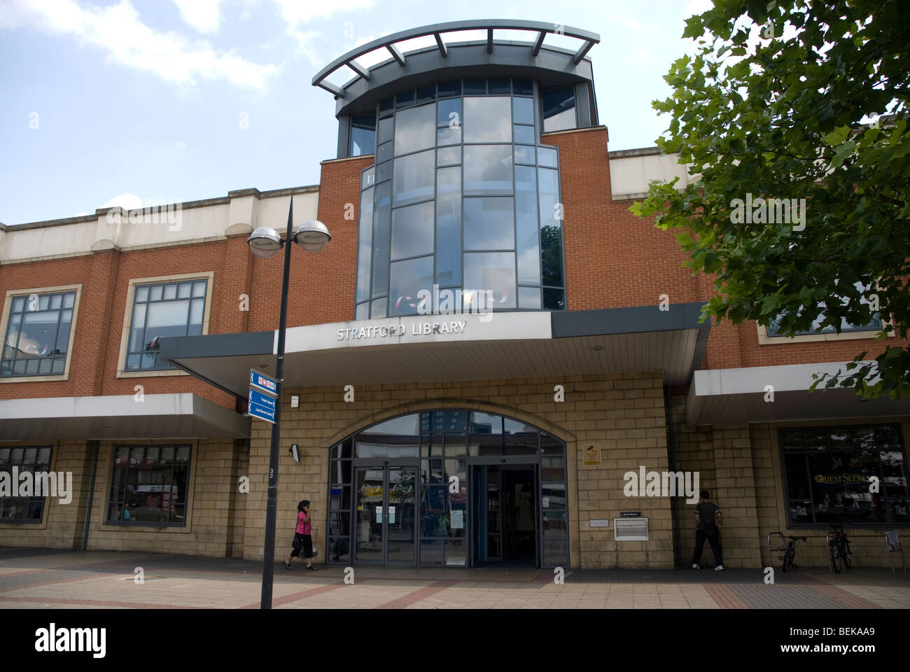 Stratford Library Stratford London E15 Stock Photo - Alamy