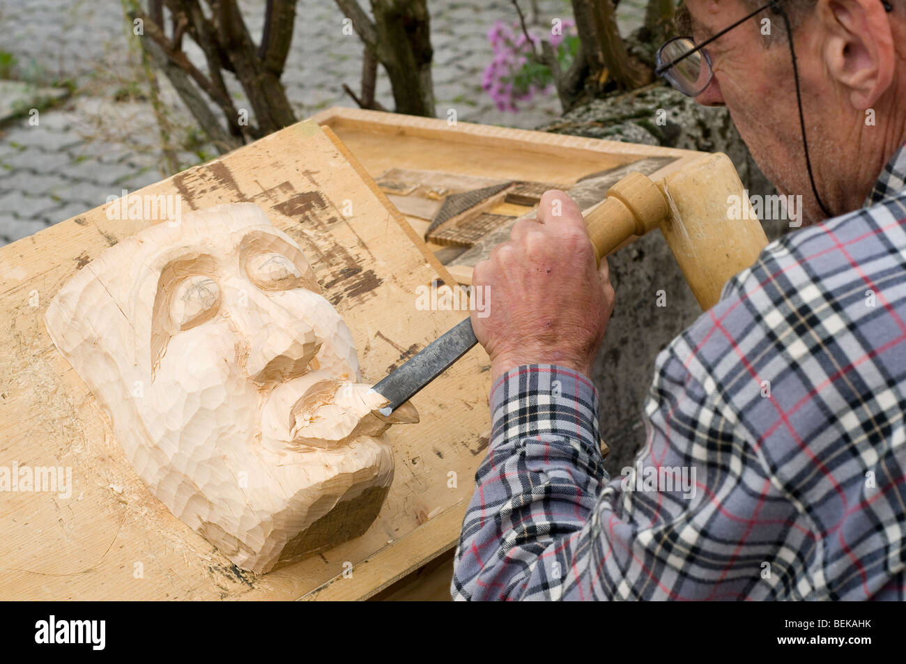 Woodcarver in action Stock Photo - Alamy