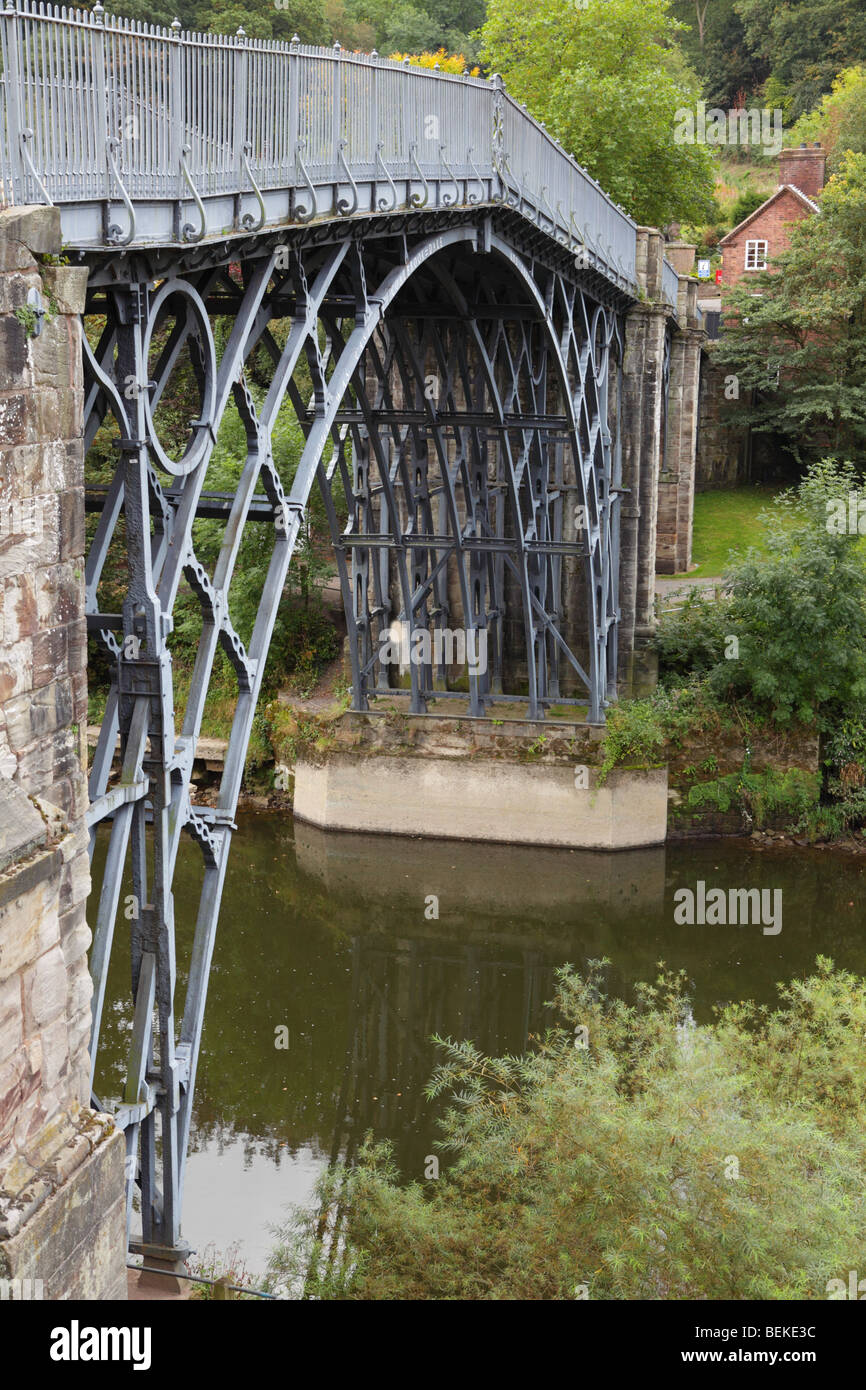 The worlds' first iron bridge. The World Heritage Site, home to The ...