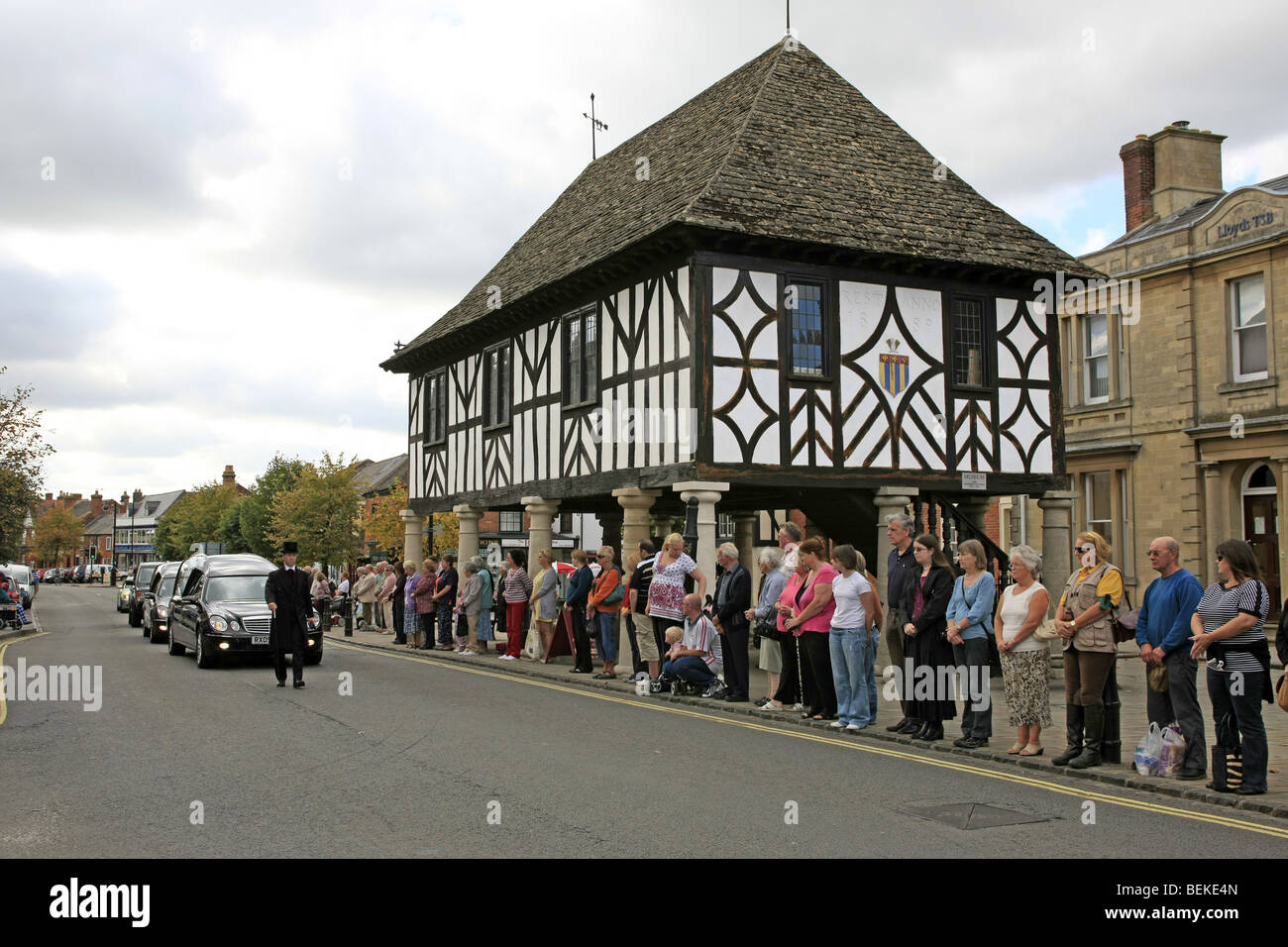 Military Funeral procession of another Soldier from the Afghanistan War ...