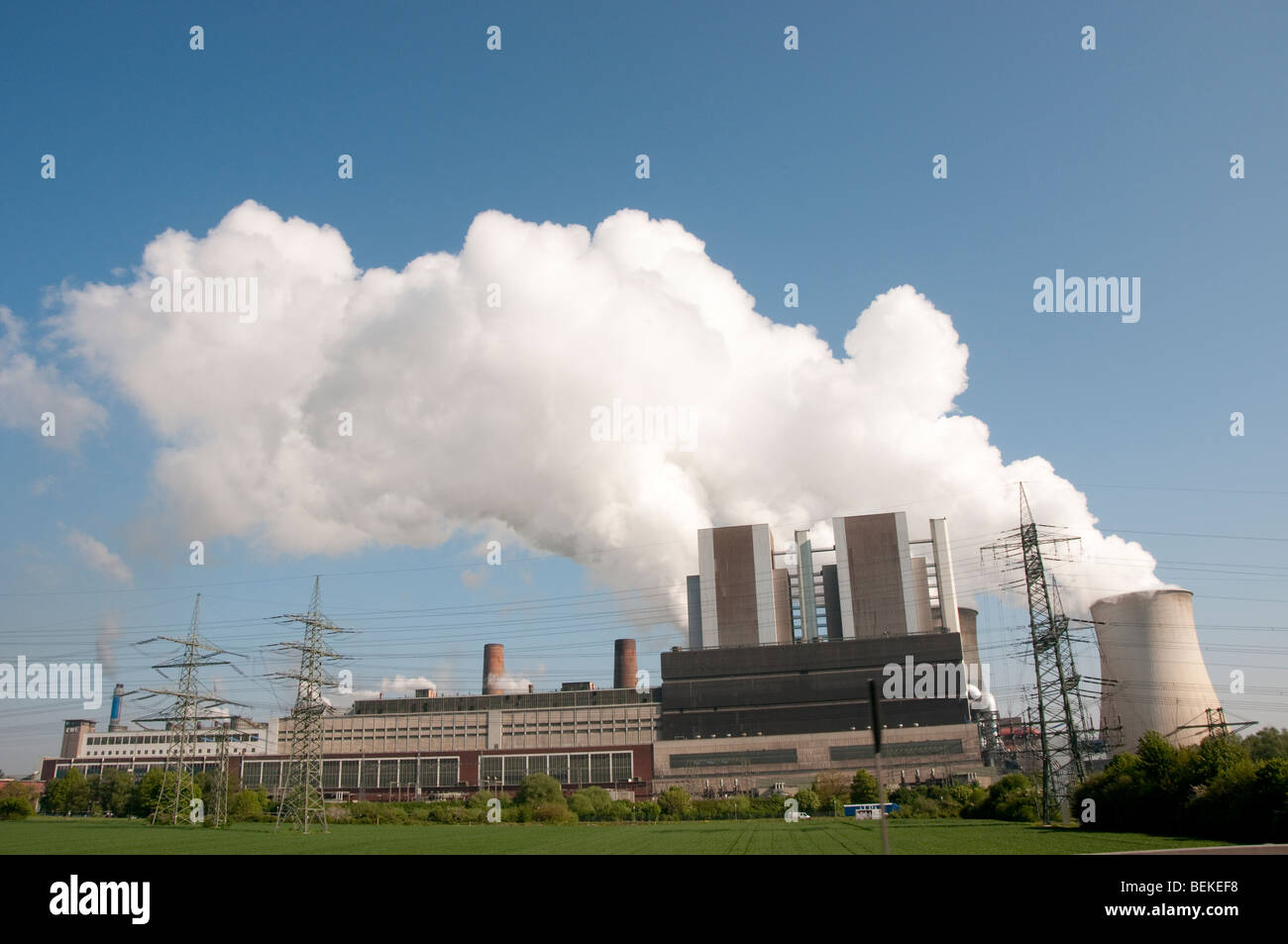 Steam power station pylons hi-res stock photography and images - Alamy