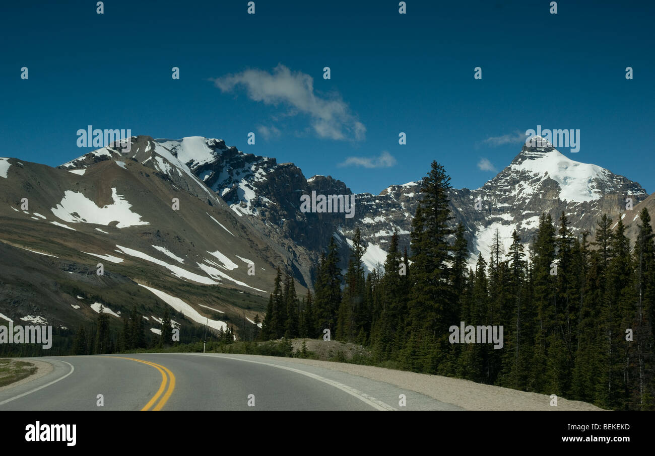 Icefield parkway scenery hi-res stock photography and images - Alamy