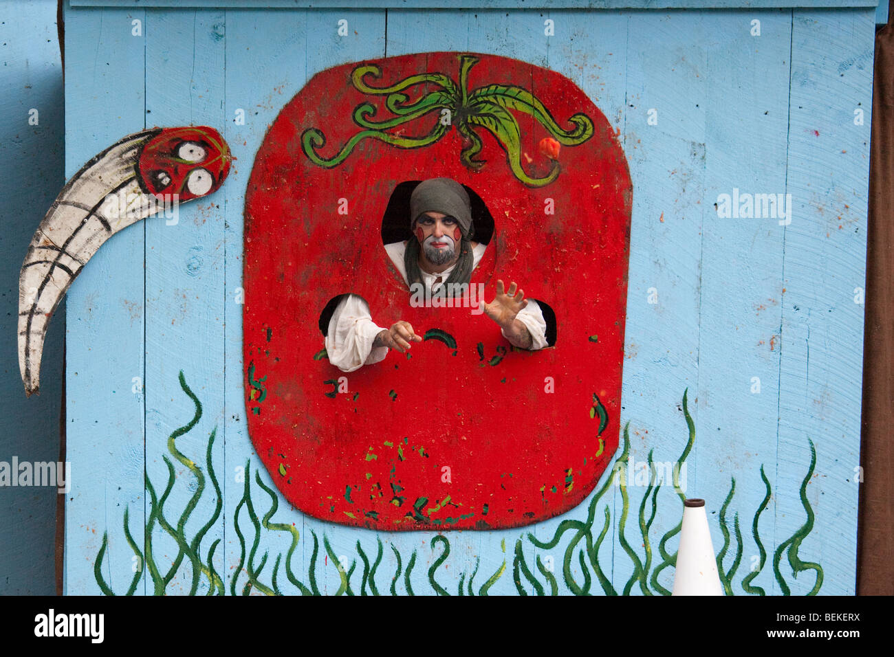 Rotten Tomato Throw at Renaissance Fair in Tuxedo, New York Stock Photo ...