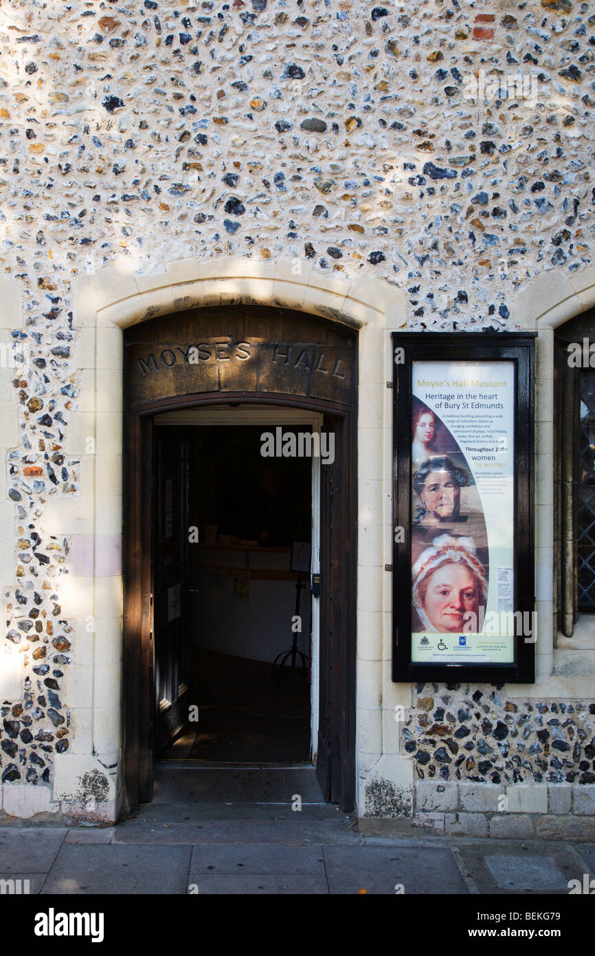 Moyse’s hall museum hi-res stock photography and images - Alamy