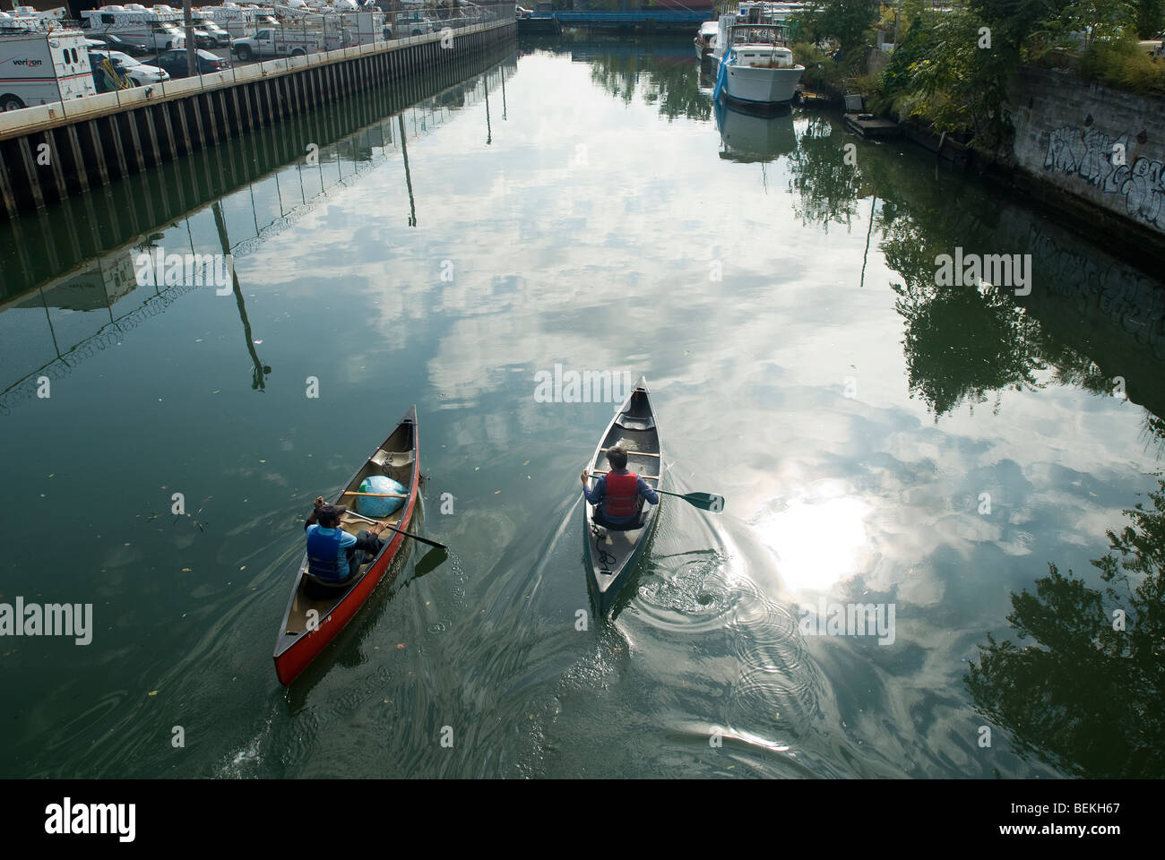 Canoers from the Gowanus Dredgers Canoe Club paddle the polluted ...