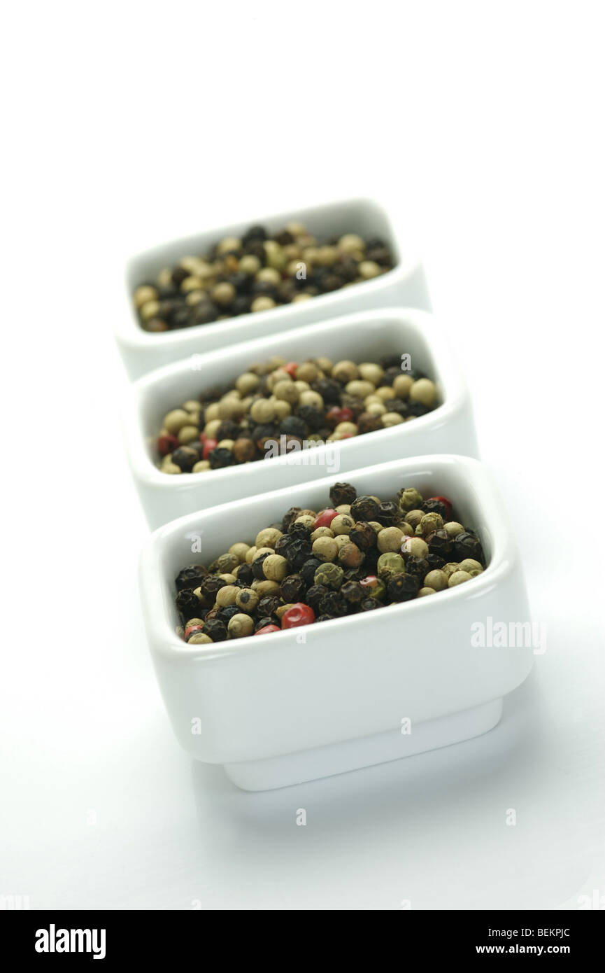 A close up shot of mixed pepper corns mixed together Stock Photo - Alamy