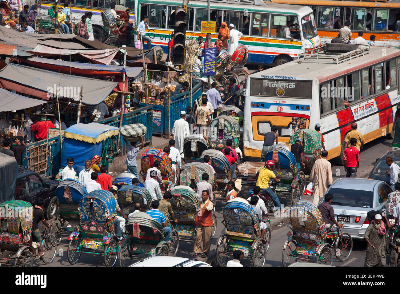 Busy street in Dhaka Bangladesh Stock Photo - Alamy