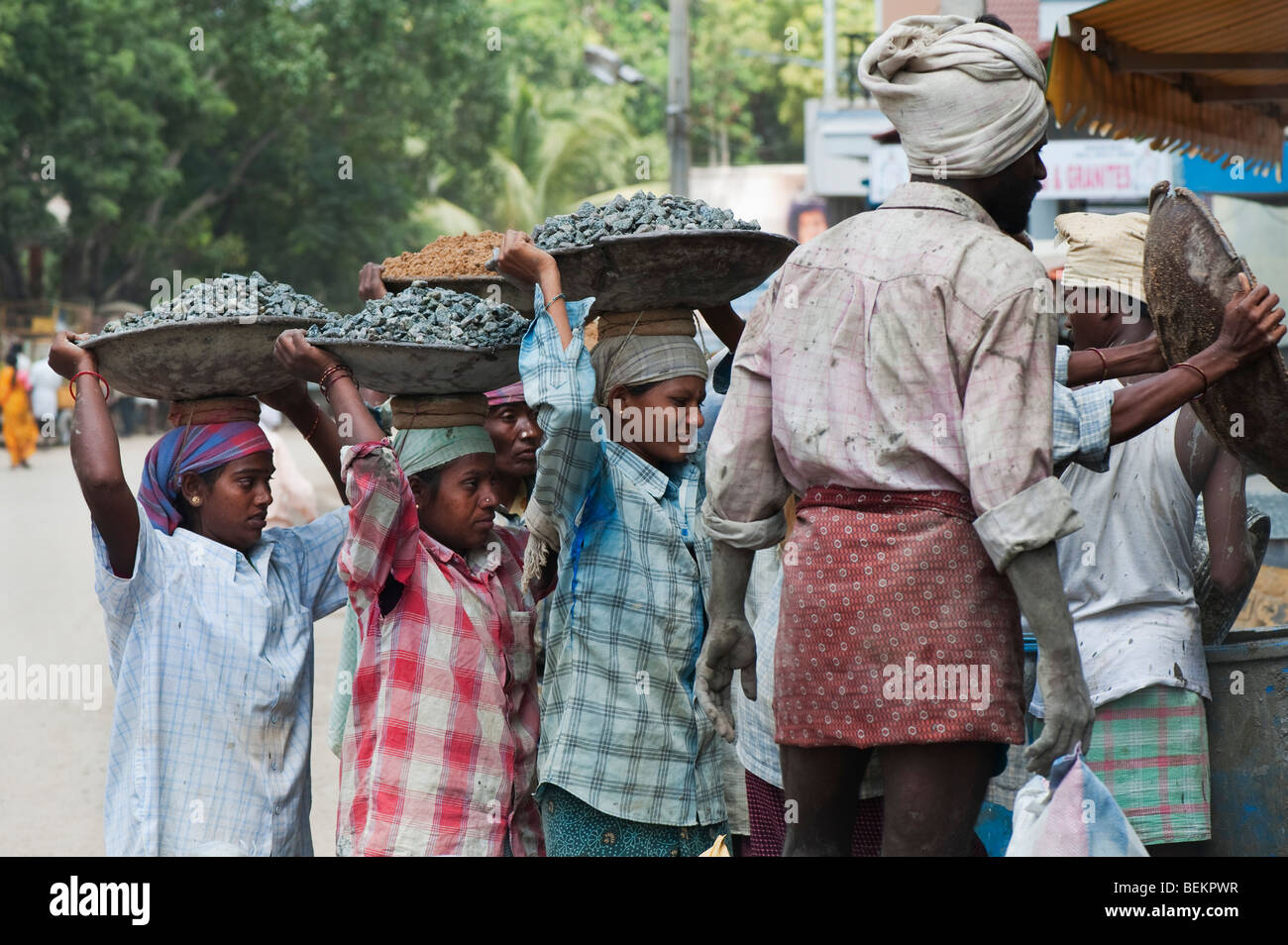 Carrying the loads hi-res stock photography and images - Alamy