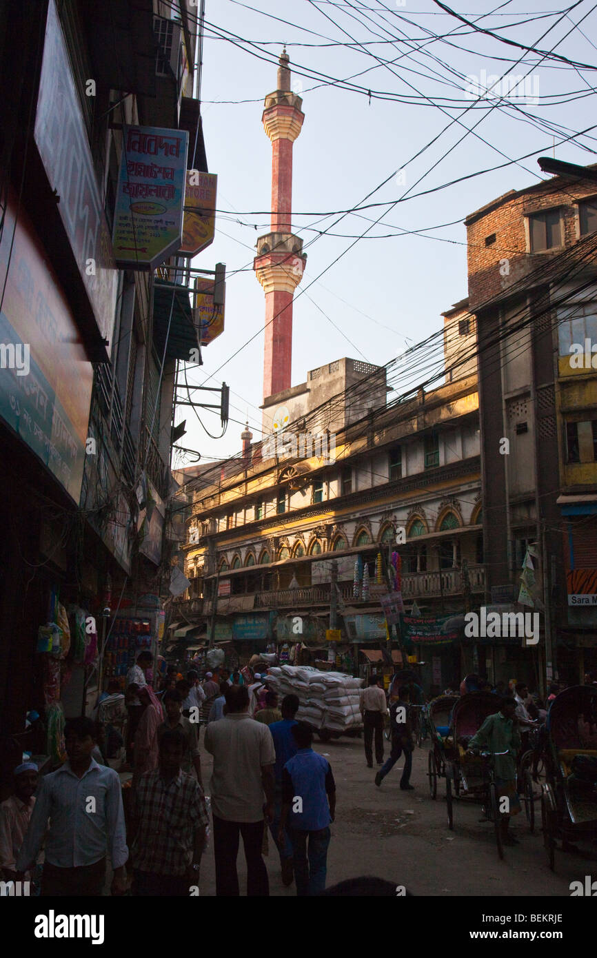Minaret of Chawk Mosque in Dhaka Bangladesh Stock Photo - Alamy