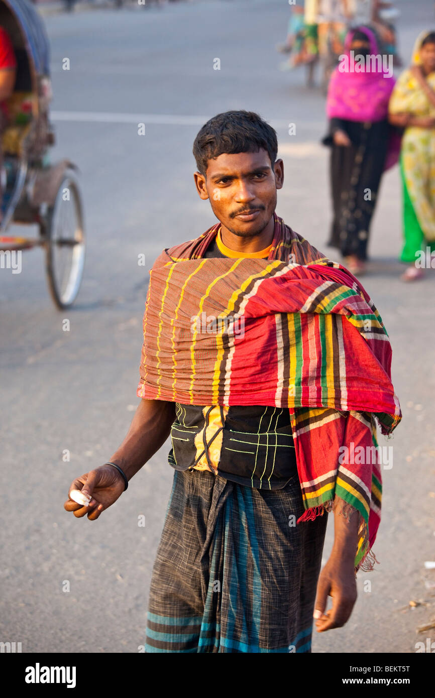 Young man in Dhaka Bangladesh Stock Photo - Alamy