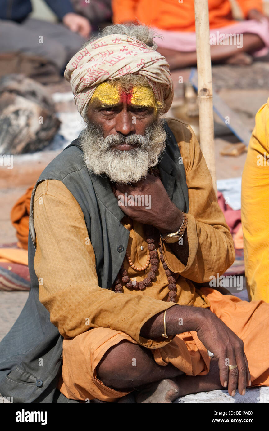 Pashupatinath, Nepal. Sadhu (Holy Man) at Nepal's Holiest Hindu Temple ...
