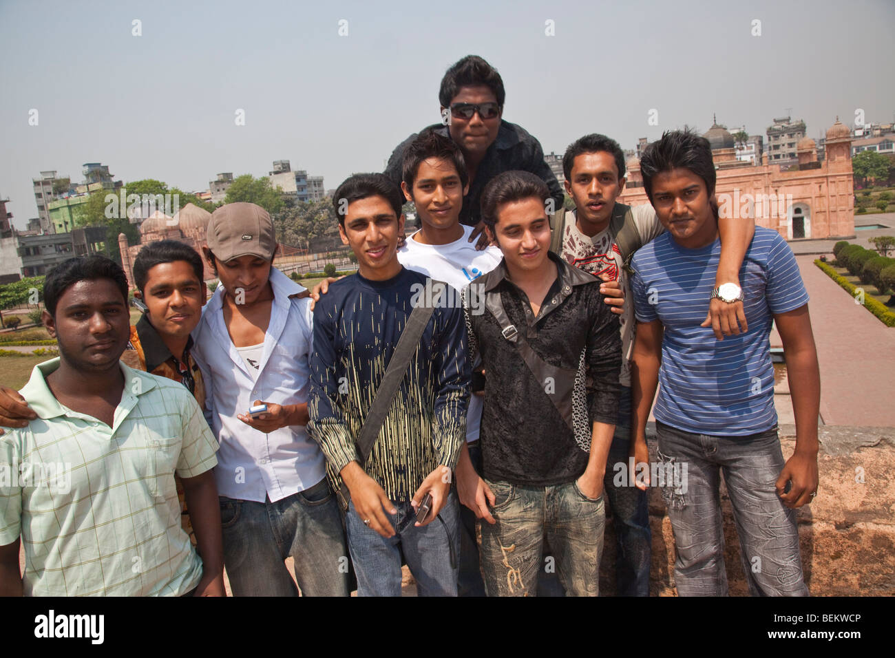 Teenageers inside Lalbagh Fort in Dhaka Bangladesh Stock Photo - Alamy