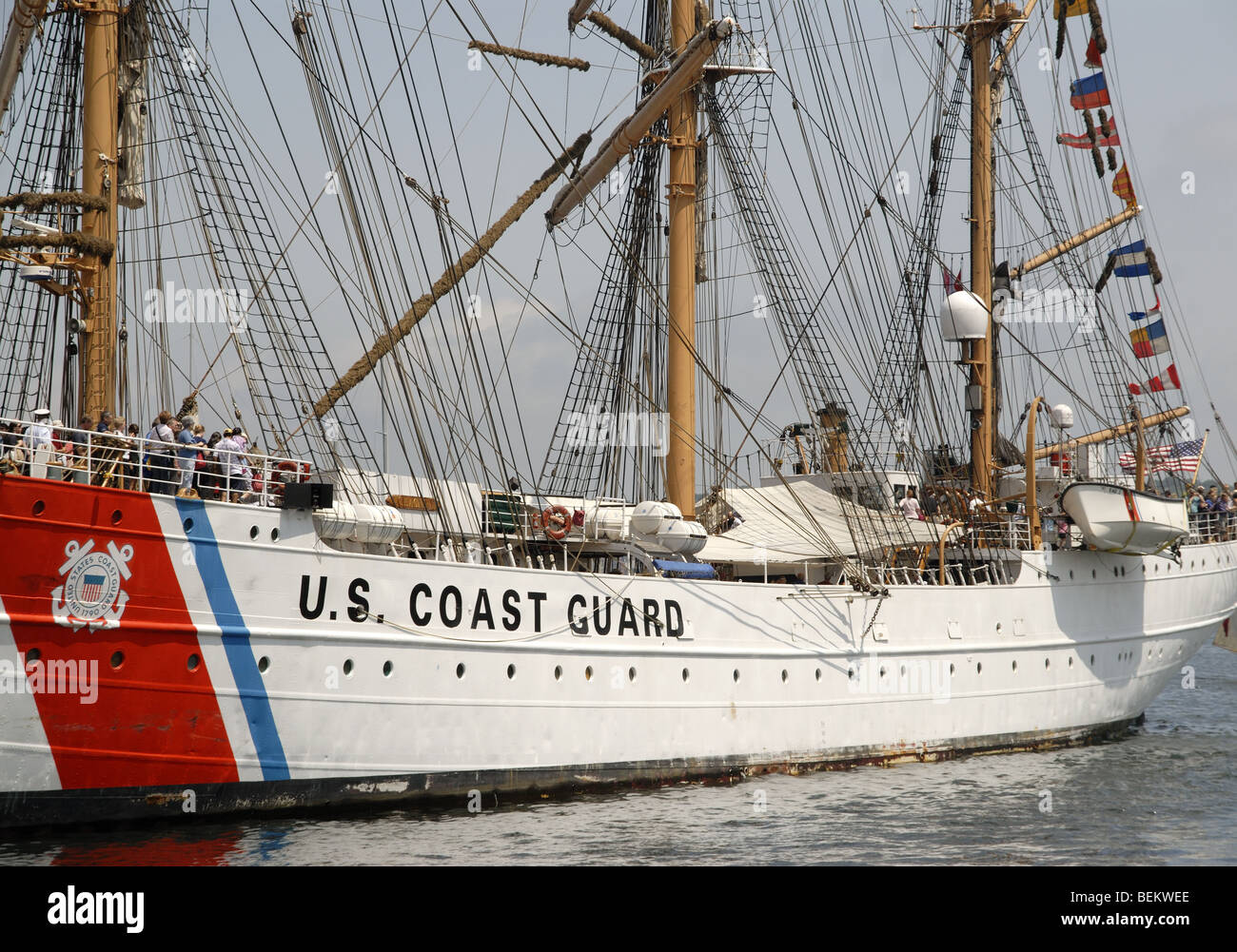 Coast guard tall ship hi-res stock photography and images - Alamy