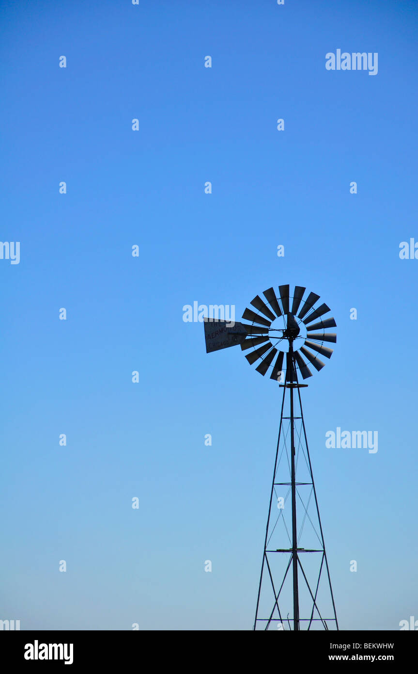 Ogallala aquifer windmill hi-res stock photography and images - Alamy