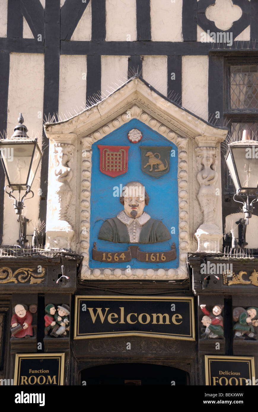 The Shakespeare pub in Manchester, England, UK Stock Photo - Alamy