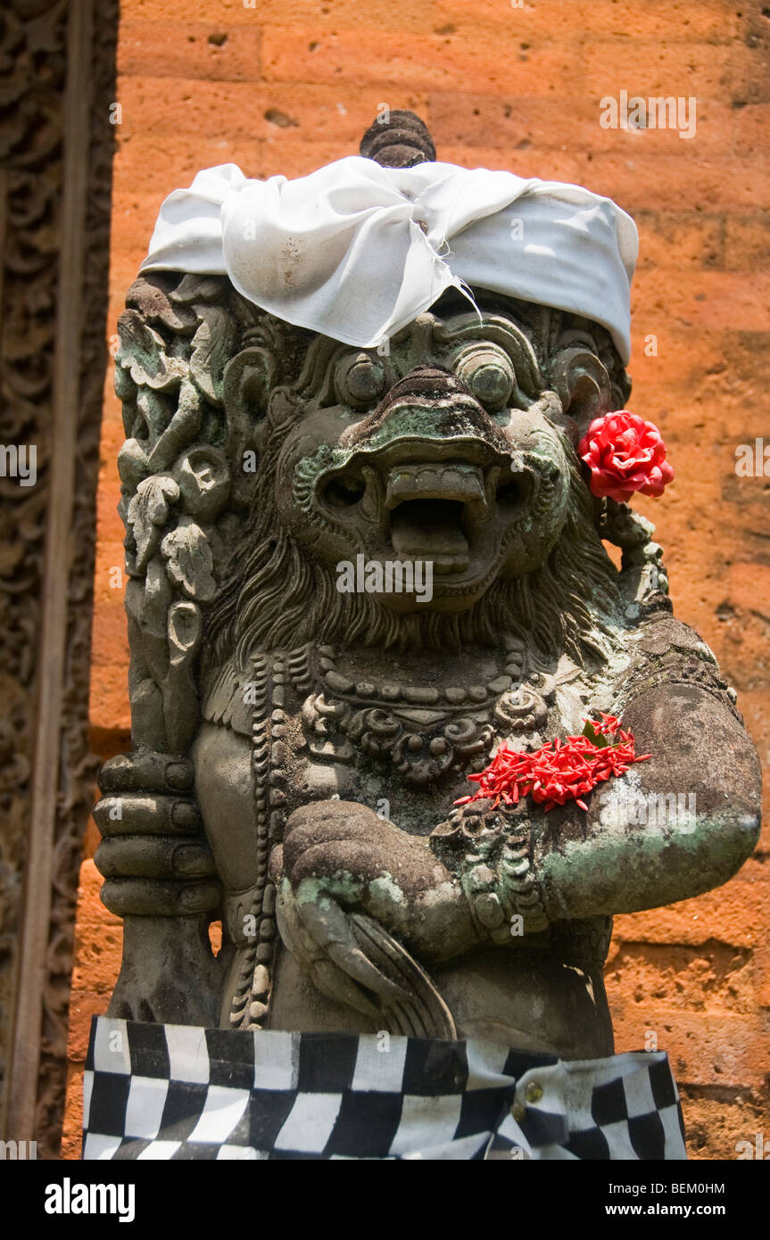 stone statue in a temple in Ubud Bali Stock Photo - Alamy