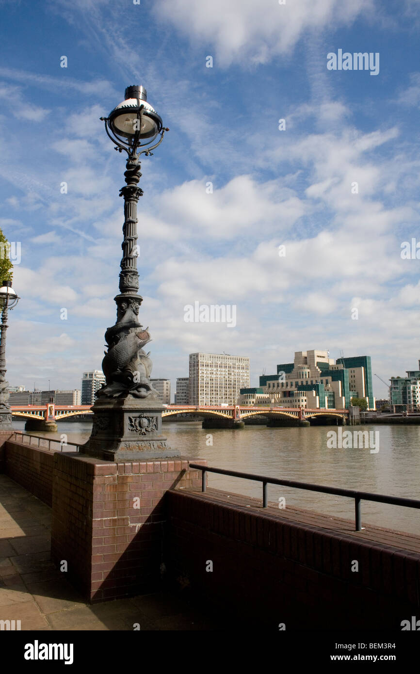 View from north bank of Thames towards Vauxhall Bridge, MI6 building ...
