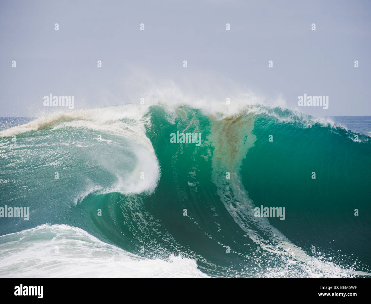 Ocean waves hi-res stock photography and images - Alamy