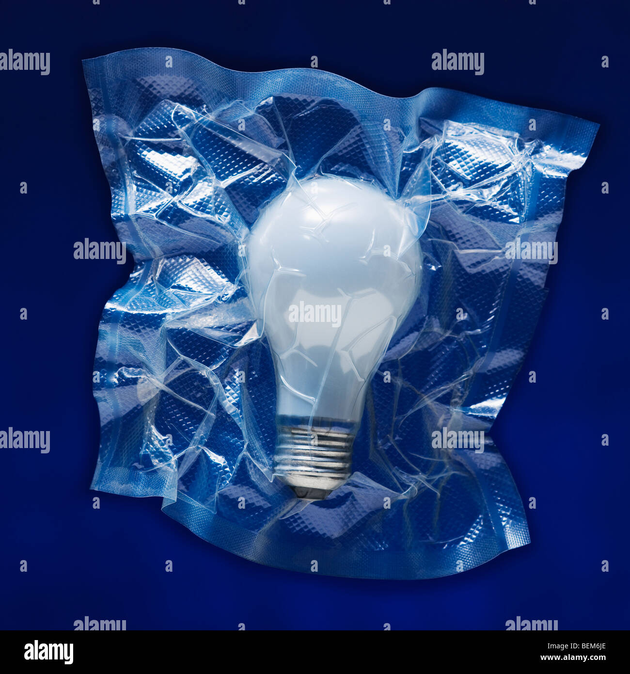 Protect container bulbs hi-res stock photography and images - Alamy
