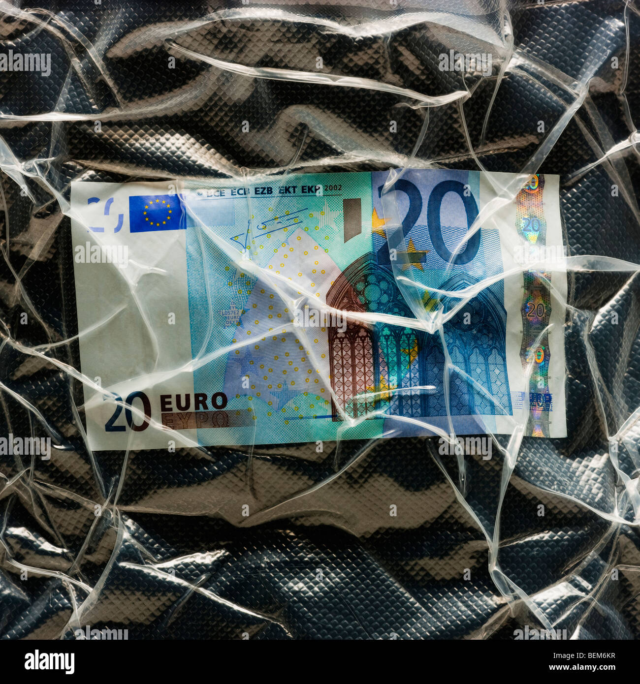 Shrink wrapped money hi-res stock photography and images - Alamy