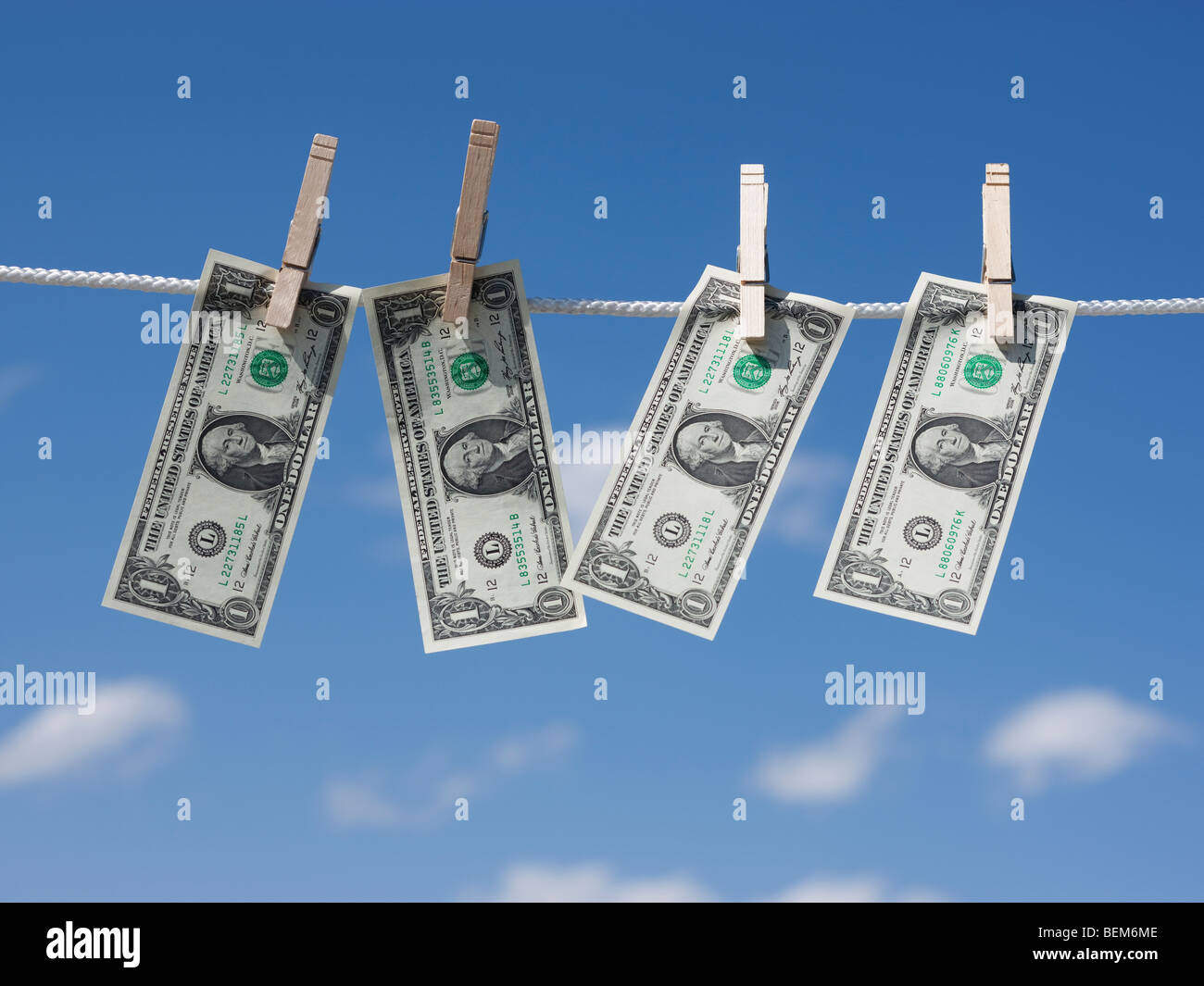 Currencies line hi-res stock photography and images - Alamy