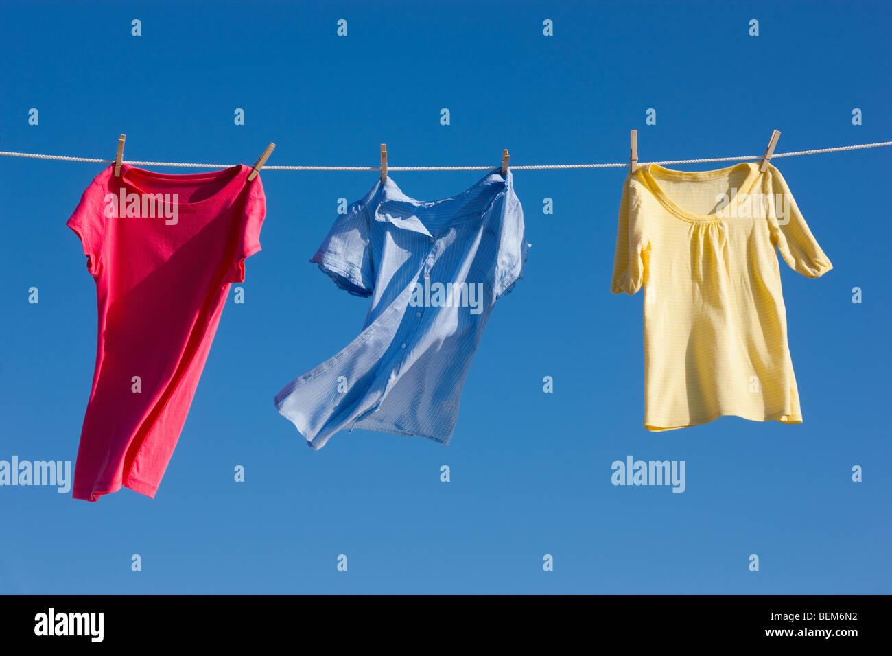 Clothes line hi-res stock photography and images - Alamy