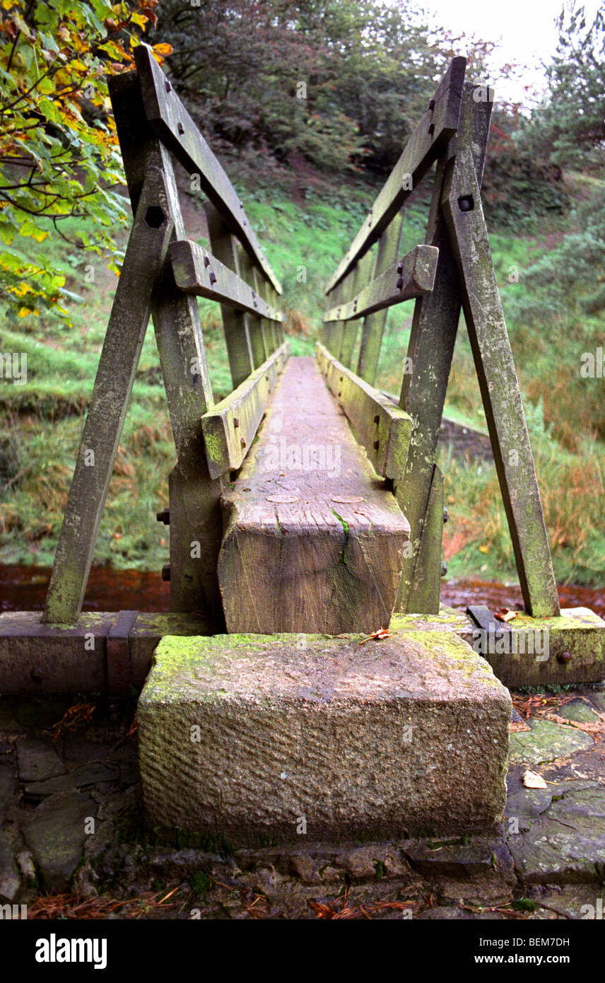 Alport castles hi-res stock photography and images - Alamy