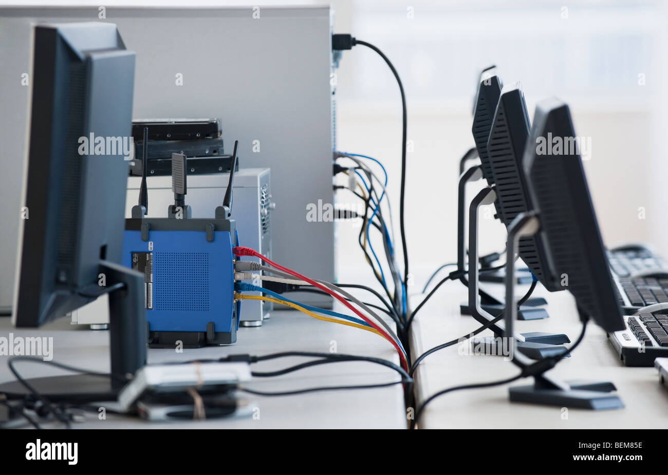 Computers hi-res stock photography and images - Alamy