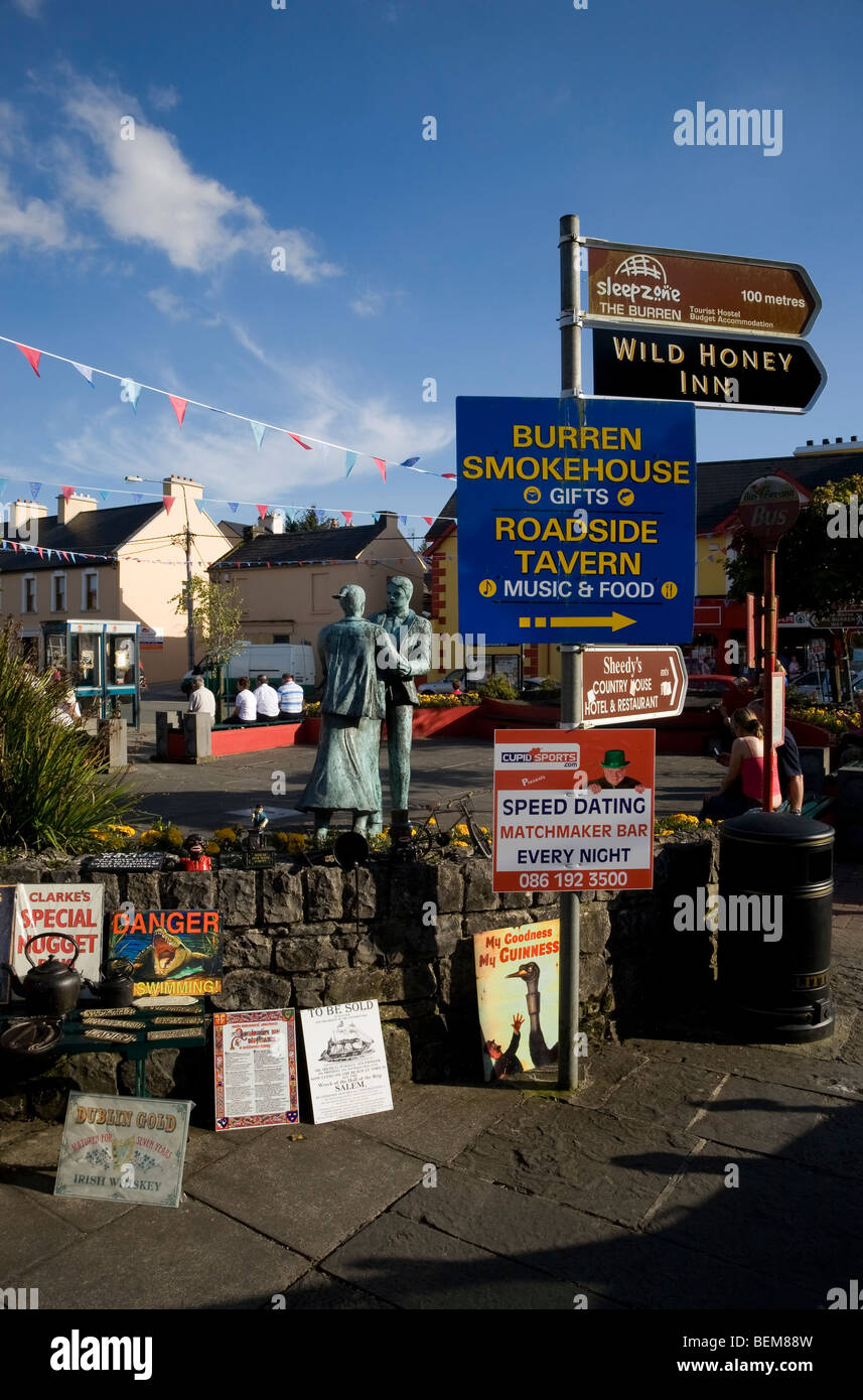 Irish road signs hi-res stock photography and images - Alamy