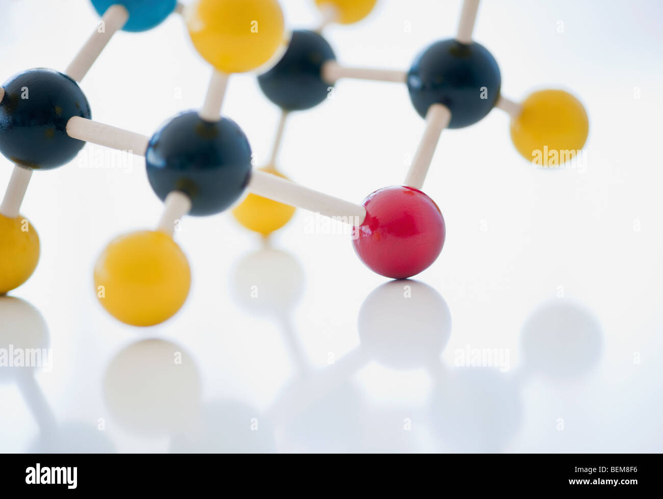 Molecule models hi-res stock photography and images - Alamy