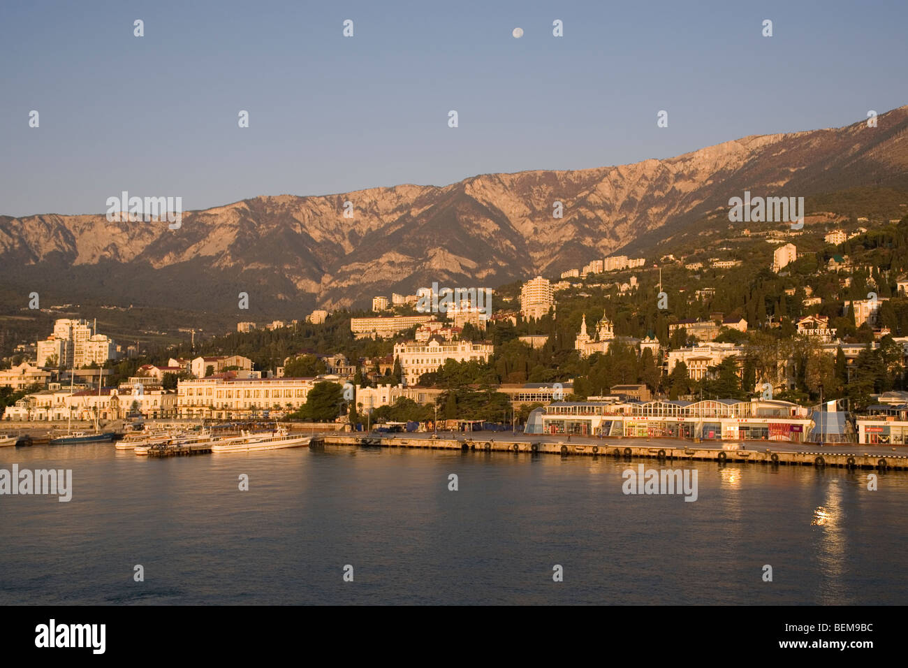 Yalta hi-res stock photography and images - Alamy