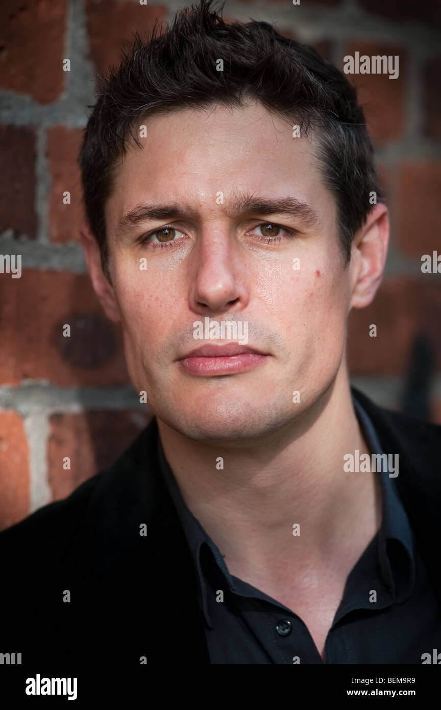 Male actor portrait Stock Photo - Alamy
