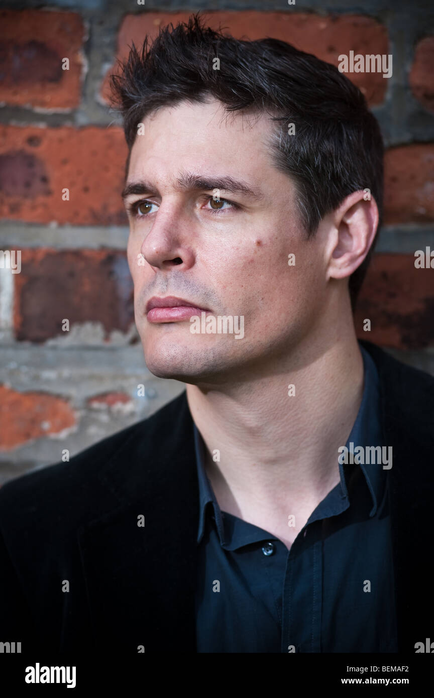 Male actor portrait Stock Photo - Alamy