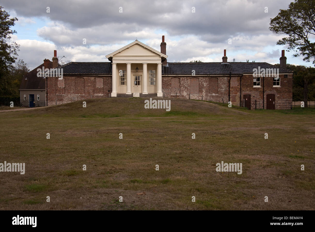 Wanstead park temple hi-res stock photography and images - Alamy