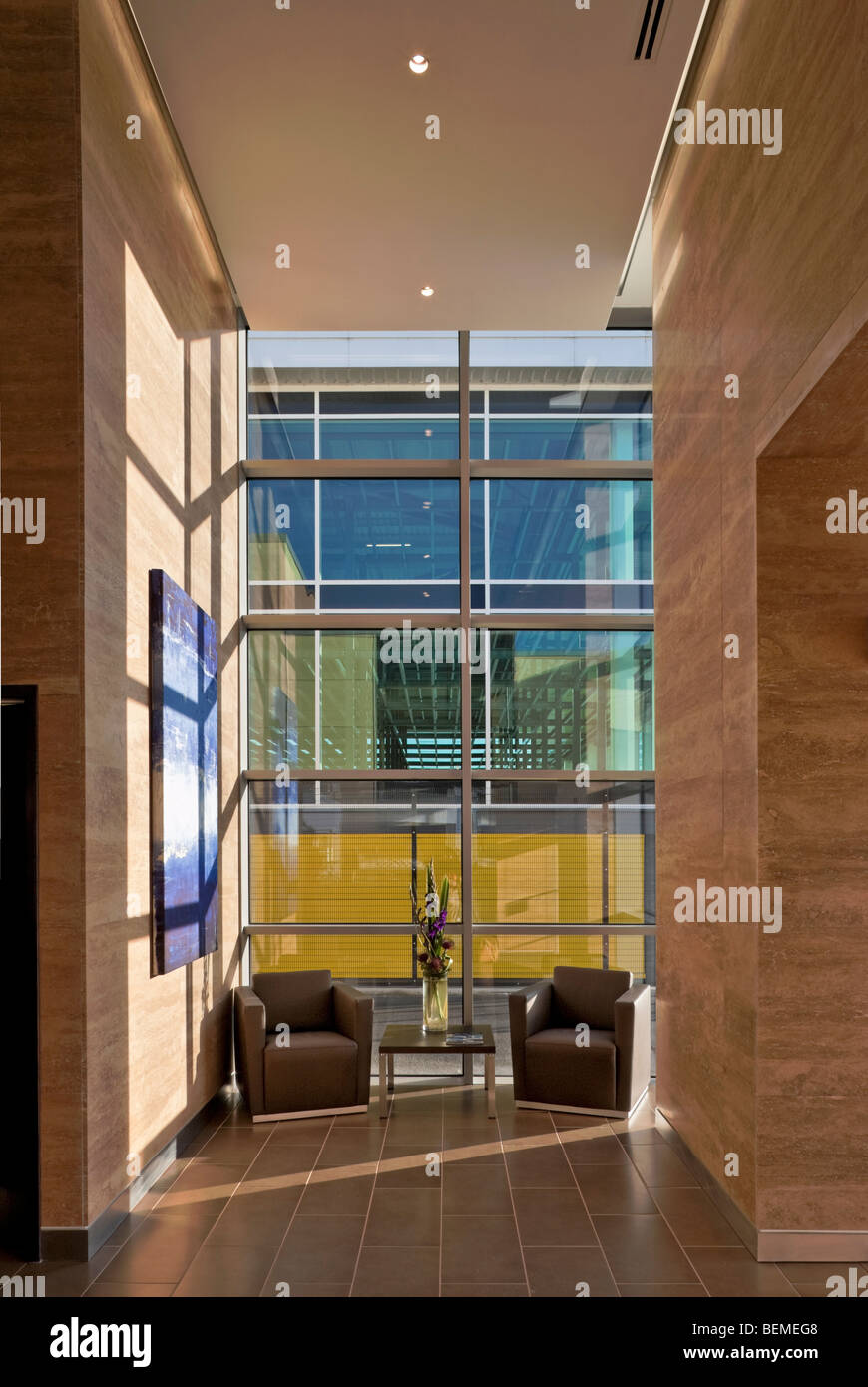 Infiniti Car Showroom in Reading Stock Photo - Alamy